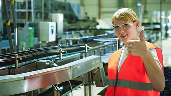 Manufacturing Staffing Solutions | NNAVIK - Group